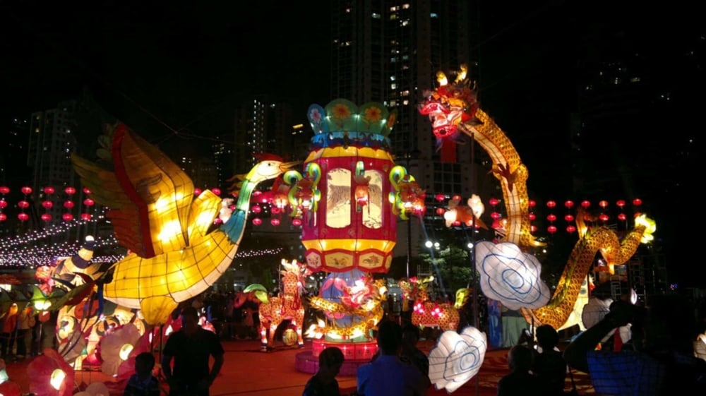 Mid-Autumn Festival: From Legends to Modern Rituals